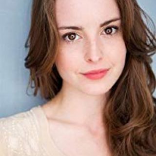 Elizabeth Rice: Clothes, Outfits, Brands, Style and Looks | Spotern