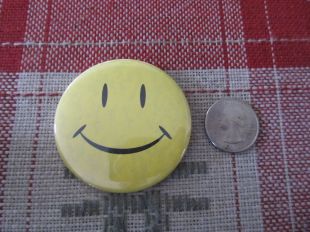 vintage pin pinback Smiley Face | eBay