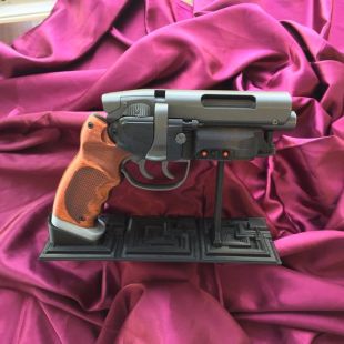 3DhomeMadePrinted - Blade Runner 2049 Deckard blaster 2019 + support ...
