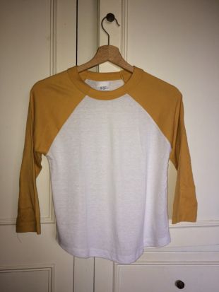 Urban Outfitters - Top baseball moutarde UrbanOutfitters taille XS