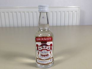 SMIRNOFF - Mignonnette minibottle neuve vodka smirnoff