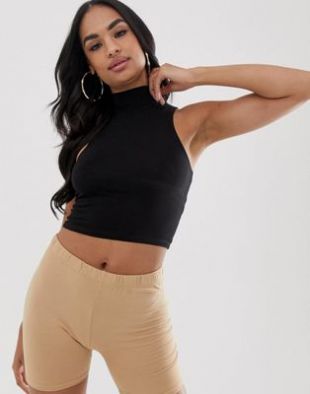 Asos - Asos Top court sans manches avec encolure montante en Noir