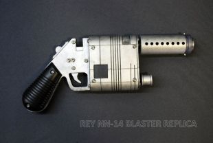 REY NN-14 BLASTER GUN PISTOL 1:1 PROP COSPLAY REPLICA STAR WARS FORCE ...