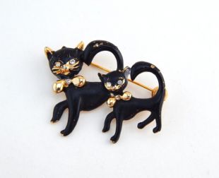 Vintage Two Black Cats Brooch