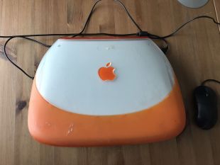 Apple - ibook g3 orange