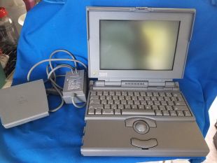 Apple - Vintage Apple Macintosh PowerBook 180