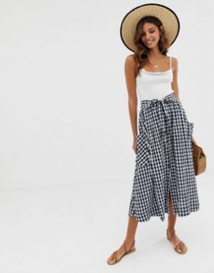 ASOS DESIGN - ASOS DESIGN - Jupe mi-longue évasée à carreaux vichy avec poches et ceinture | ASOS