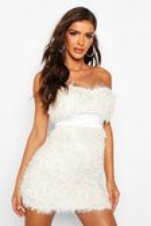 Boohoo - Robe mini bandeau à plumes | Boohoo