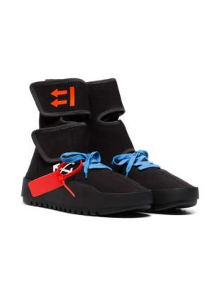 Off-White - Arrow Printed Black Sneakers Boots