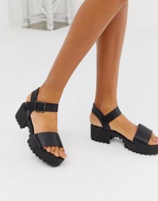 Missguided - Cleated sole sandal in black