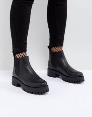 Steve Madden - Bleeker Leather Track Sole Chelsea Ankle Boots