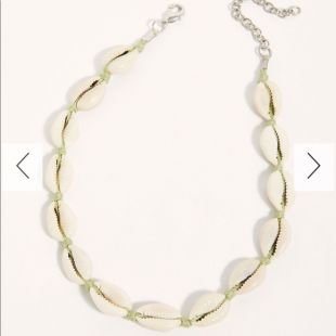 Free People - Waves Shell Neck­lace