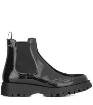Prada - Bottines en cuir verni