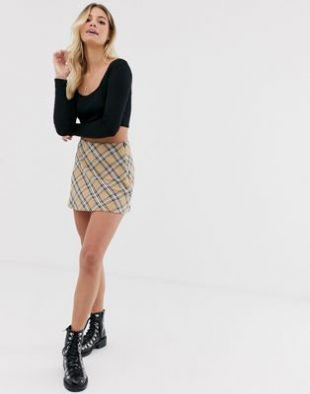 Miss Selfridge - Miss Selfridge - Mini-jupe trapèze à carreaux | ASOS