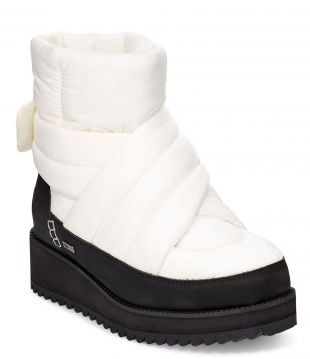 Ugg - Waterproof Puffer White Boots