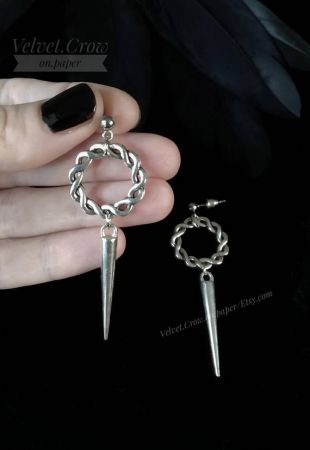 VelvetCrowOnPaper - Boucles d'oreilles Punk Spike, Boucles d'oreilles ...