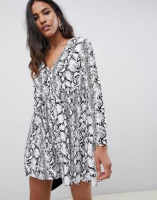 ASOS DESIGN - Snake Print Dress