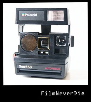 Polaroid - Polaroid Autofocus 660 Land Camera