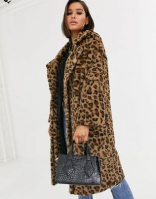 Boohoo - Leop­ard Faux Fur Coat
