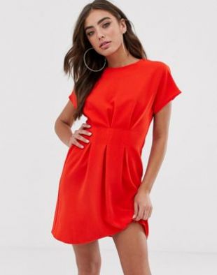 Asos - ASOS DESIGN - Robe courte cintrée | ASOS