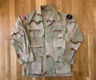 Unbranded - vintage Light Camo Camouflage Beige Military Jacket w Patches