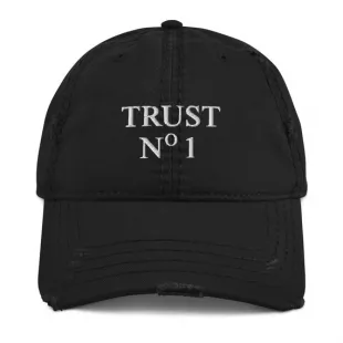 Giftyshirt - TRUST NO 1 Distressed Hat Emergency Movie Sean RJ Cyler