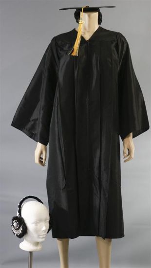 SCREAM QUEENS CHANEL #3 BILLIE LOURD SCREEN WORN GRADUATION GOWN CAP ...