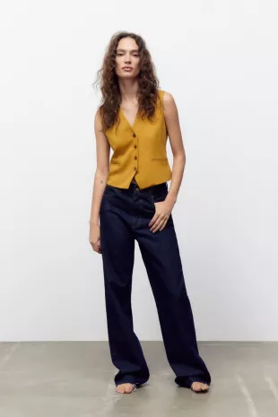 Zara - Classic Waistcoat With Pockets