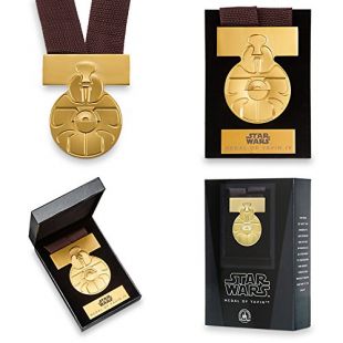 Disney - Disney Star Wars A New Hope ANH Medal of Yavin Movie Prop Replica