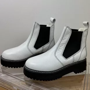 Matisse - "Mason" Elevated Chelsea Boots