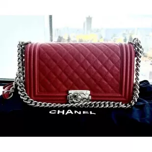 Chanel - Boy Bag in Red