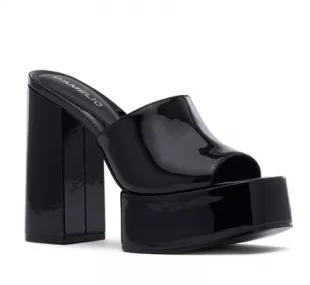 D'Amelio Footwear - Ravina Platform Slide In Black