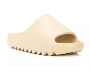 Adidas - Yeezy "Desert Sand" Foam Slides