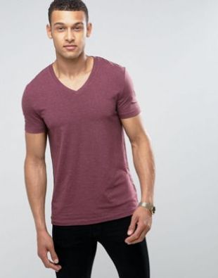 Asos - ASOS Muscle Fit T Shirt With V Neck And Stretch In Red at asos.com