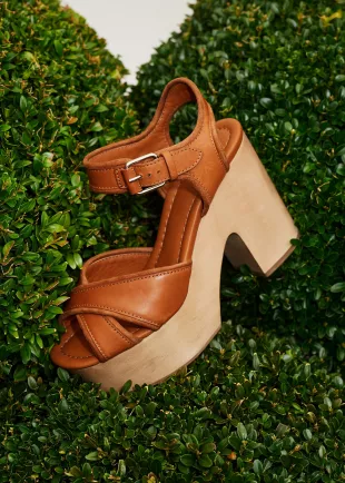 ME + EM - 70s Clog Sandal
