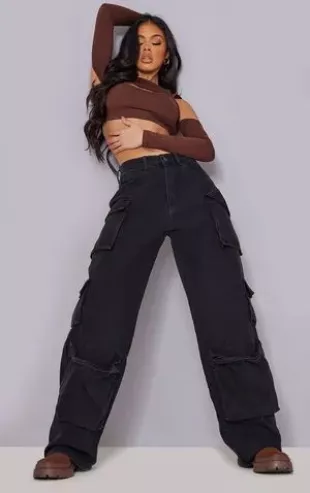 prettylittlething - Washed Black Cargo Pocket Detail Wide Leg Jeans