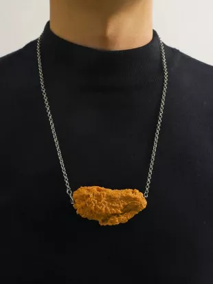Shein - 1 Pc Humorous Style Fried Chicken Wings Pendant Necklace