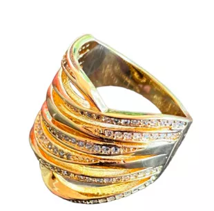 Robyn Rhodes - Marcus Ring