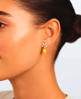 Les Néréides - Lemon & White Flower Post Earrings