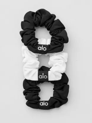 Alo Yoga - Fresh Mini Scrunchie