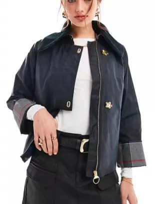 Barbour - Drummond Short Wax Jacket In Navy