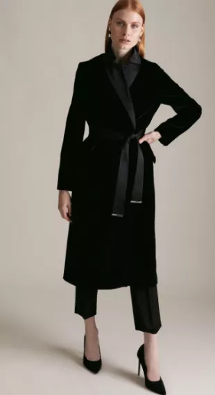 Karen Millen - Italian Velvet Intank Topment Notch Neck Coat