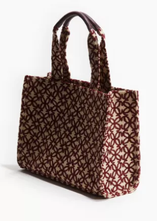 H&M - Cotton Blend Tote Bag in Light Beige/burgundy Patterned