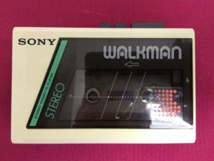 Sony - Vintage Sony Walkman WM 22 White | eBay