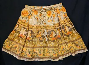 Spell & The Gypsy Collective - Rare Seashell Lace Trim Mini Skirt in Sand