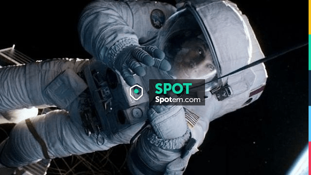 The spatial combination of Ryan Stone (Sandra Bullock) in Gravity | Spotern
