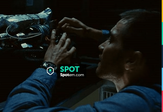 The watch Victorinox of Colter Stevens (Jake Gyllenhaal) in Source Code ...