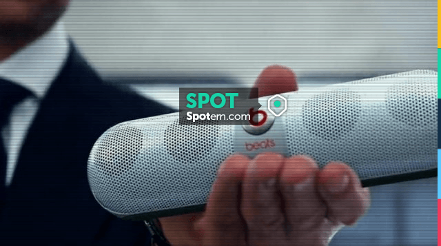 The Speaker Beats Pill in Transformers 4 | Spotern