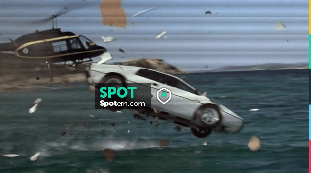 The Lotus Esprit of James Bond (Roger Moore) in The spy who loved me ...