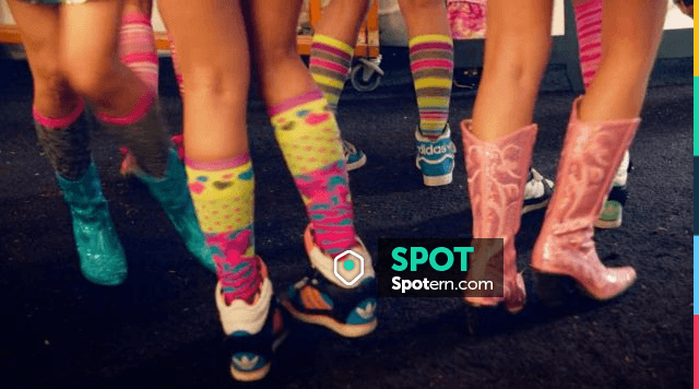 The Adidas in Pitch Perfect 2 | Spotern